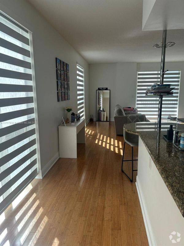 Lake Catalina Apartments for Rent with Hardwood Floors - Miami, FL - Updated Today | Apartments.com