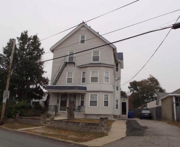 13-15 Reservoir Ave Unit 3rd, Pawtucket, RI 02860 - Room for Rent in ...