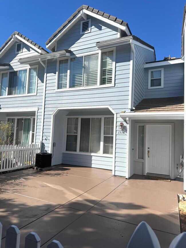Mariners Point Apartments for Rent with Hardwood Floors - Carlsbad, CA ...