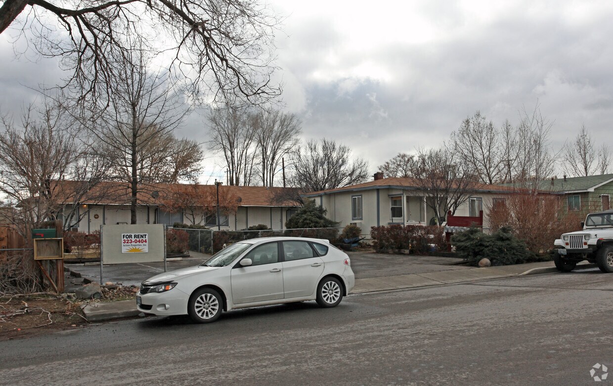 444 Laurel St, Reno, NV 89512 - 444 Laurel St Reno, NV 89512 ...