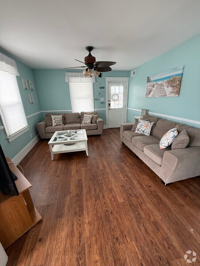 Apartments for Rent in Grassy Sound NJ with a Balcony | Apartments.com