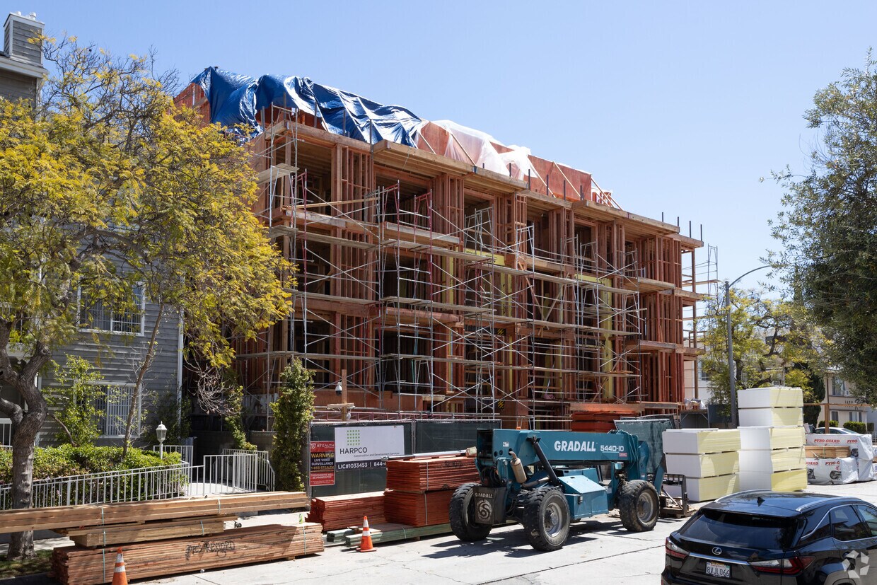 Rexford House - Apartments in Los Angeles, CA | Apartments.com