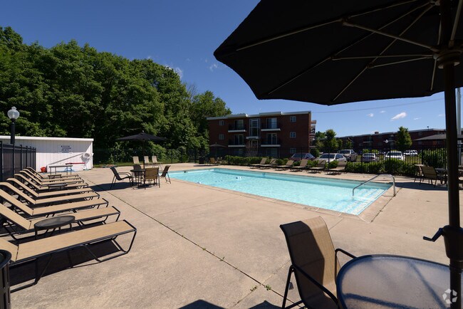 Highland House Apartments - Apartments in Randolph, MA | Apartments.com