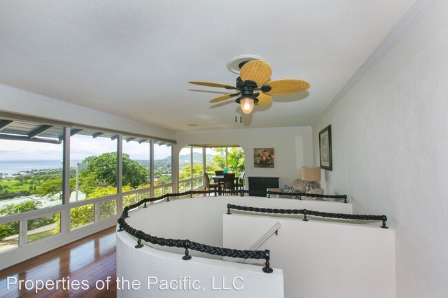 1356 Laukahi St, Honolulu, HI 96821 - House Rental in Honolulu, HI ...