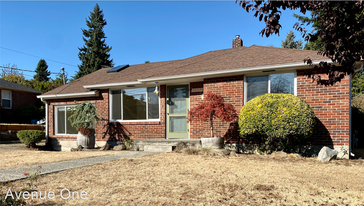 3724 SW 107th St, Seattle, WA 98146 - House Rental in Seattle, WA ...