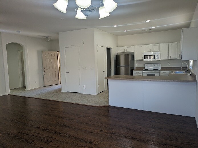 16822 W Lundberg St, Surprise, AZ 85388 - House Rental in Surprise, AZ ...