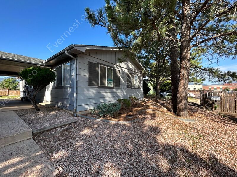 954 W Moreno Ave, Colorado Springs, CO 80905 - Condo for Rent in ...