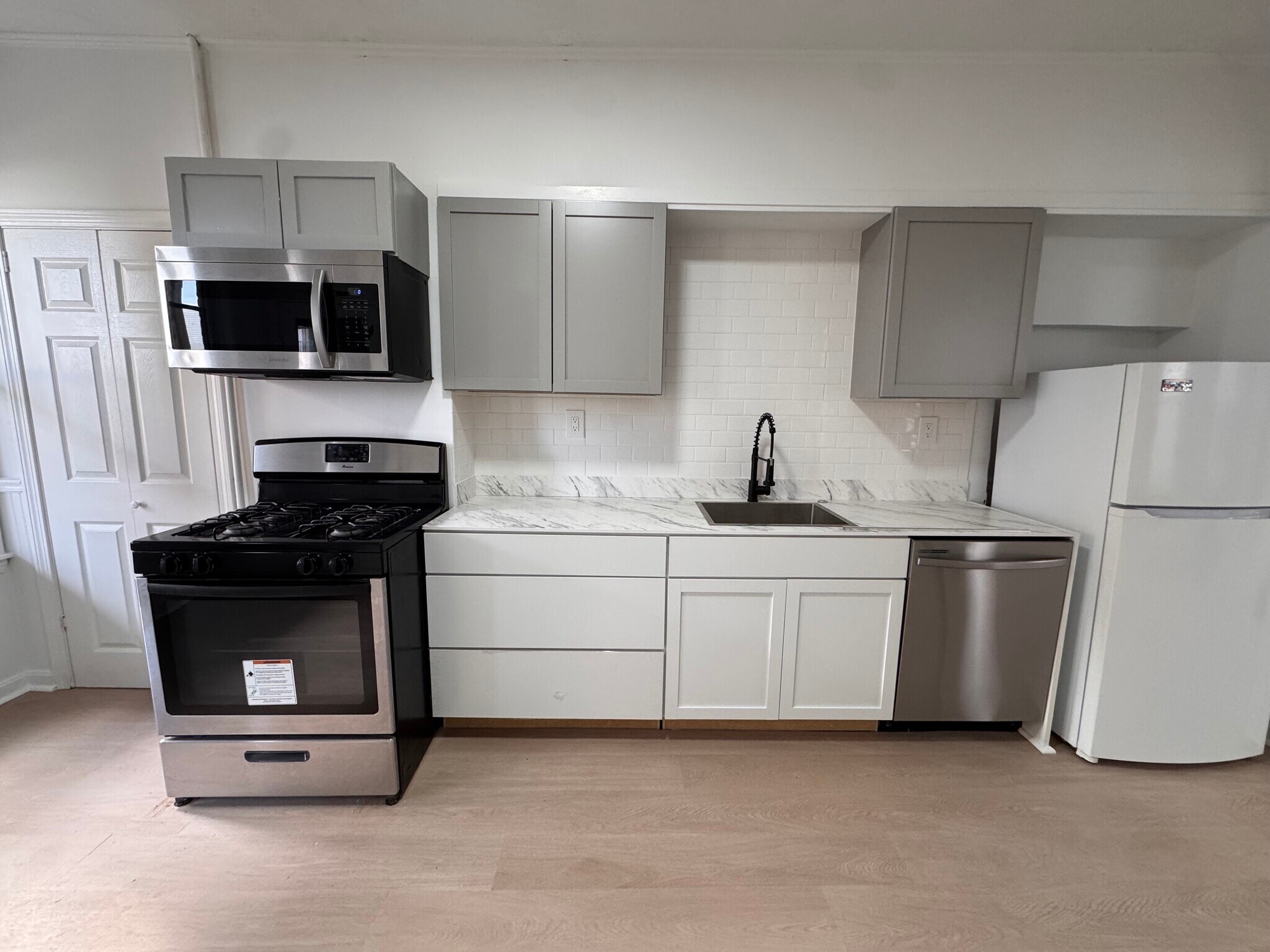 211 Chelsea St, Boston, MA 02128 - 211 Chelsea St Boston, MA 02128 ...