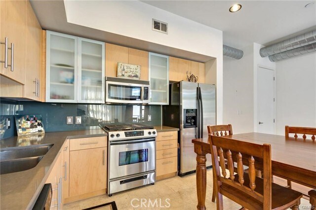 133 The Promenade N Unit 301, Long Beach, CA 90802 - Condo for Rent in ...