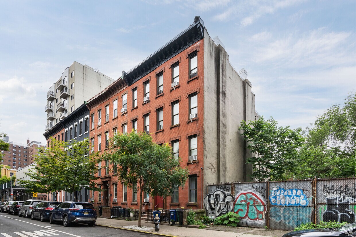 366 Baltic Street - 366 Baltic St Brooklyn, NY 11201 | Apartments.com