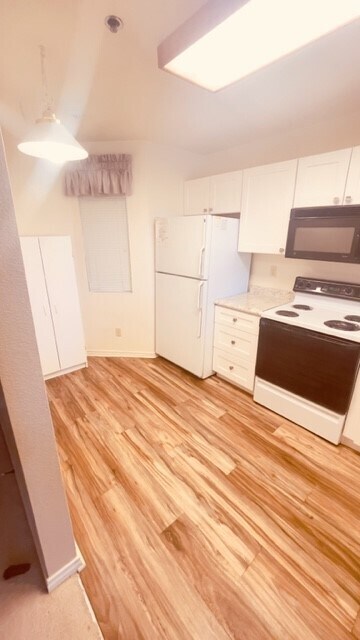 31819 Rocky Village Dr, Evergreen, CO 80439 - House Rental in Evergreen ...