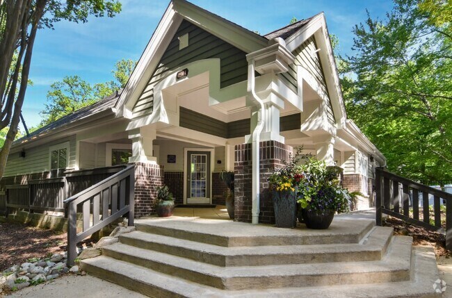 Copper Ridge Townhomes Apartments for Rent with Hardwood Floors ...