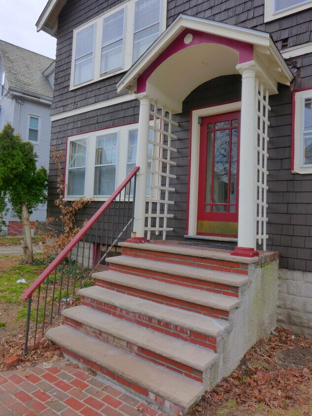 45 Oak Square Ave, Boston, MA 02135 - 45 Oak Square Ave Boston, MA ...