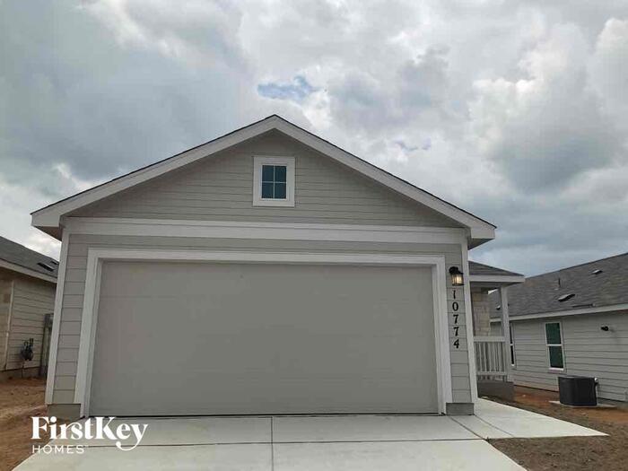10774 Prusiner Dr, Converse, TX 78109 | Apartments.com