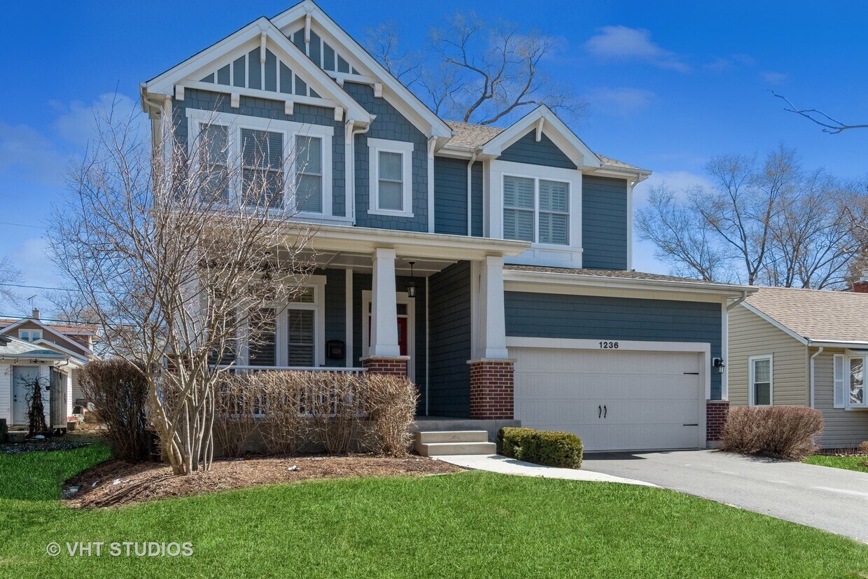 1236 N Webster St, Naperville, IL 60563 - House Rental in Naperville ...
