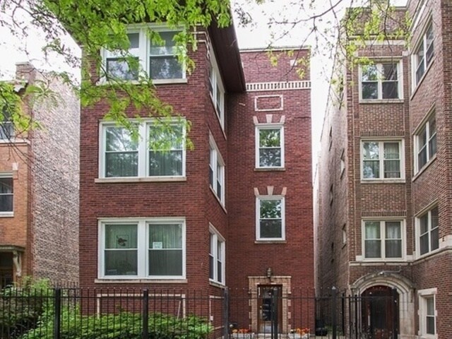 6836 S Merrill Ave, Chicago, IL 60649 - House Rental in Chicago, IL ...
