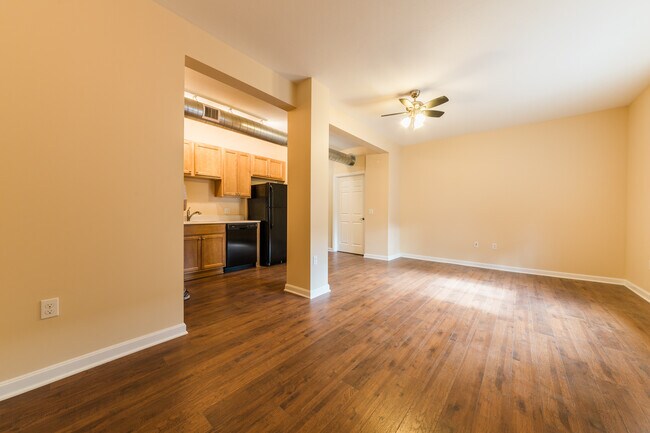 East Carson Street Apartments for Rent with a Yard - Pittsburgh, PA ...