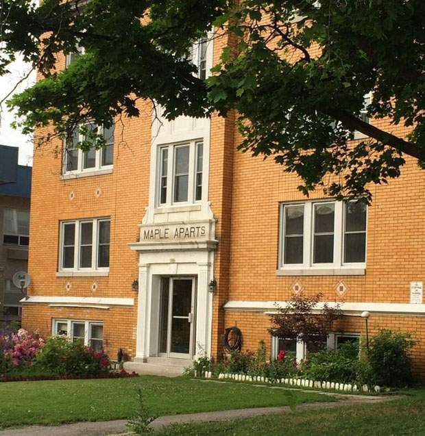 Maple Apartments Apartments - 1290 Ouellette Av Windsor, ON ...