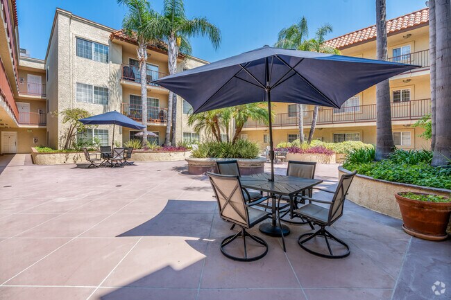 McNeil Apartments for Rent with a Living Room - Burbank, CA - Updated ...