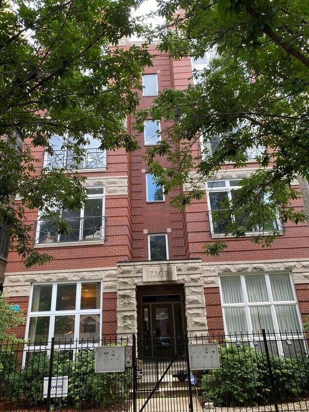2117 W Rice St Unit 2W, Chicago, IL 60622 - Condo for Rent in Chicago ...