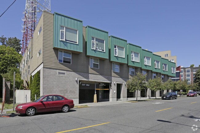 Views at Madison Apartment Homes Apartments - Seattle, WA | Apartments.com