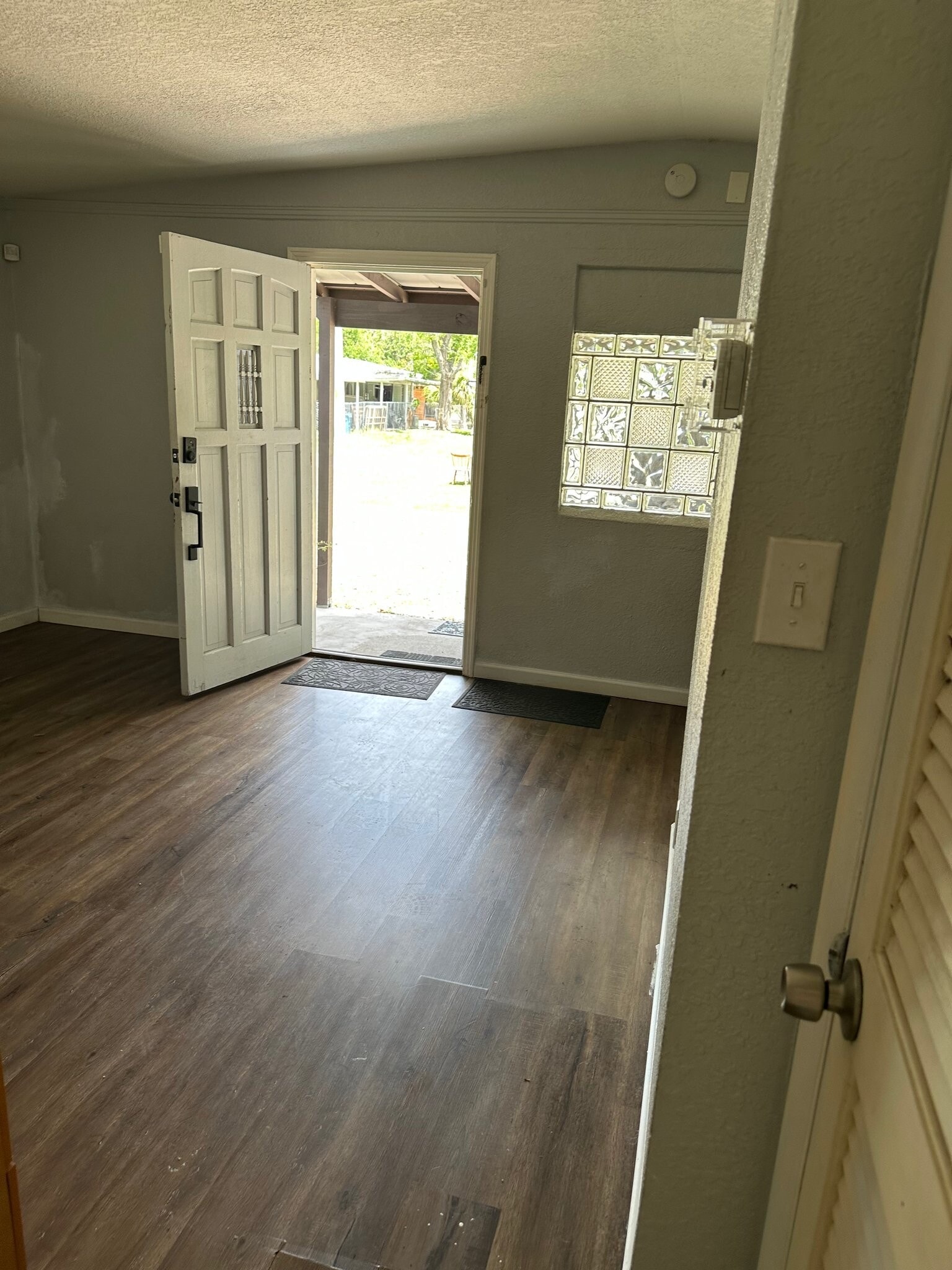 10529 Keuka Dr, Jacksonville, FL 32218 | Apartments.com