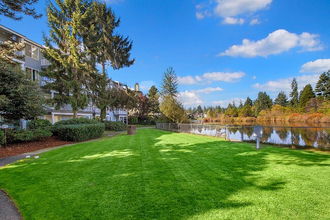 Shoreside Village Rentals - Everett, WA | Apartments.com