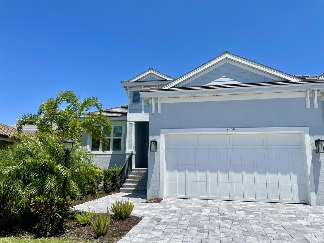6209 Signature Pointe Ln, Bradenton, FL 34210 - House Rental in ...