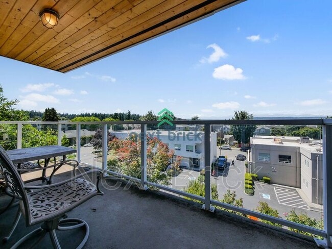 520 Maple St Unit 204, Edmonds, WA 98020 - Condo for Rent in Edmonds ...