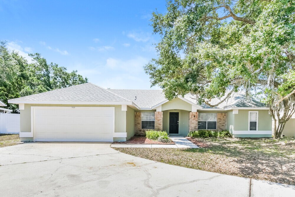920 Cloyd Dairy Loop, Orlando, FL 32825 | Apartments.com