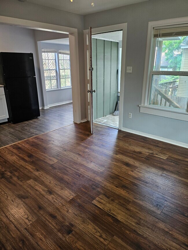 4918 Milam St Unit Garage Apt, Houston, TX 77006 - 4918 Milam St ...