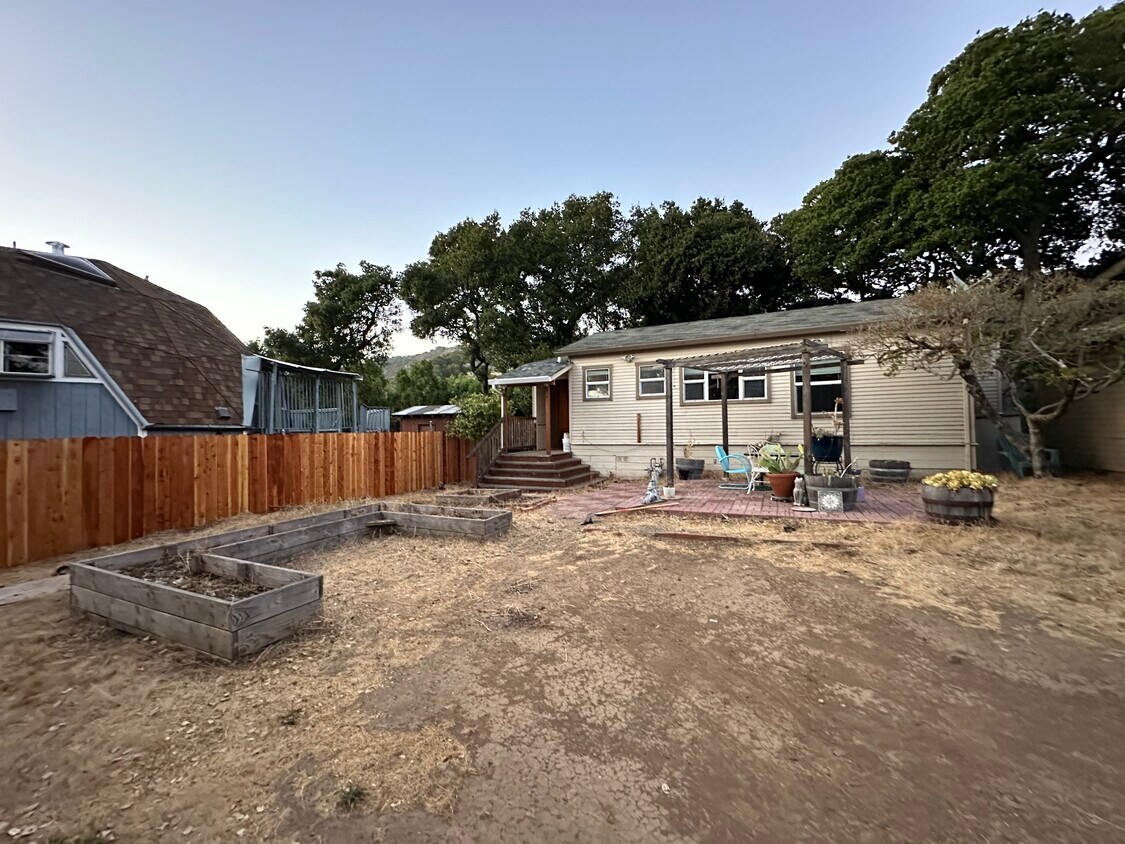 7542 Circle Hill Dr, Oakland, CA 94605 - House Rental in Oakland, CA ...