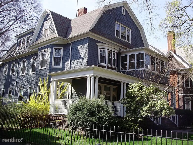 107 Whitney St, East Hartford, CT 06118 - House Rental in East Hartford ...