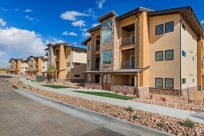 Mountain Shadows Apartments for Rent - Colorado Springs, CO - 6 Rentals ...