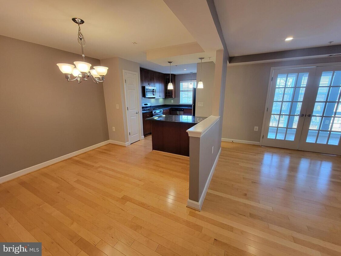 4150 S Four Mile Run Dr Arlington Va 22206null