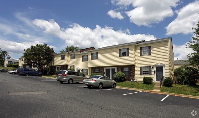 Chippenham Townhomes - Richmond, VA | Apartments.com
