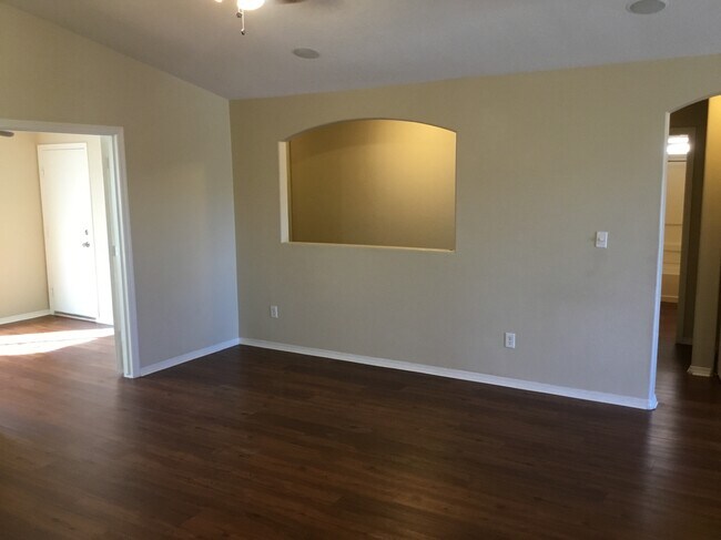 10340 Shawna Street NW - House for Rent in Albuquerque, NM | Apartments.com