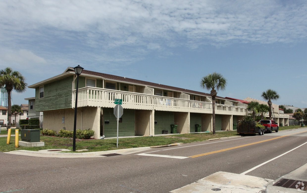 The Five@ the Beaches on 1st - 2120 1St St S Jacksonville Beach, FL ...