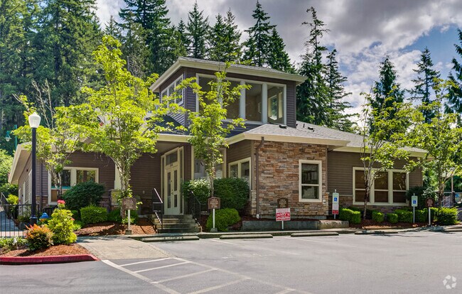 Silver Lake Apartments for Rent with a Garage - Everett, WA - Updated ...