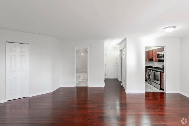 The Mondrian Apartments - Washington, DC | Apartments.com