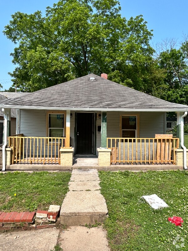 Chelsea Place Apartments for Rent with Utilities Included - Kansas City ...