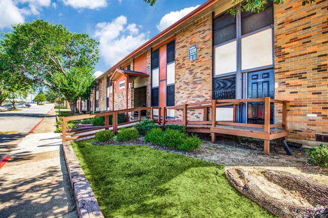 Stop Six Studio Apartments for Rent - Fort Worth, TX | Apartments.com