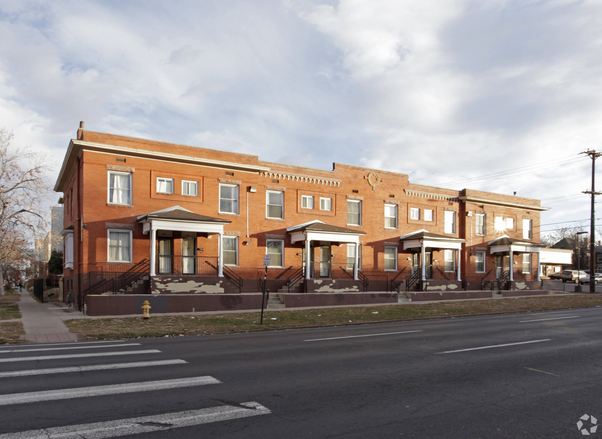 Capitol Hill Apartments - 1601-1615 E 17th Ave Denver, CO 80218 ...