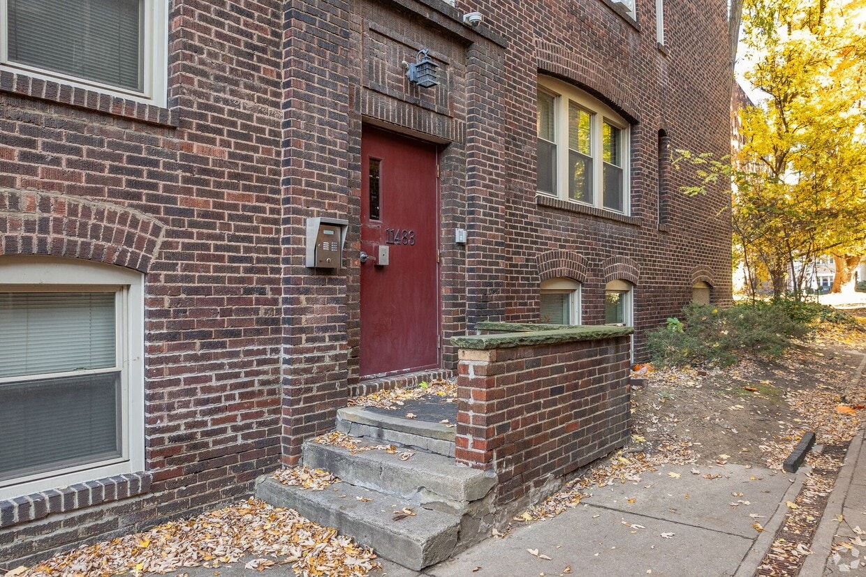 Beautiful Renovated Units - 11483 Hessler Rd Cleveland, OH 44106 ...