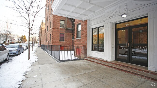 667 E 34th St, Brooklyn, NY 11203 - 667 E 34th St Brooklyn, NY 11203 ...