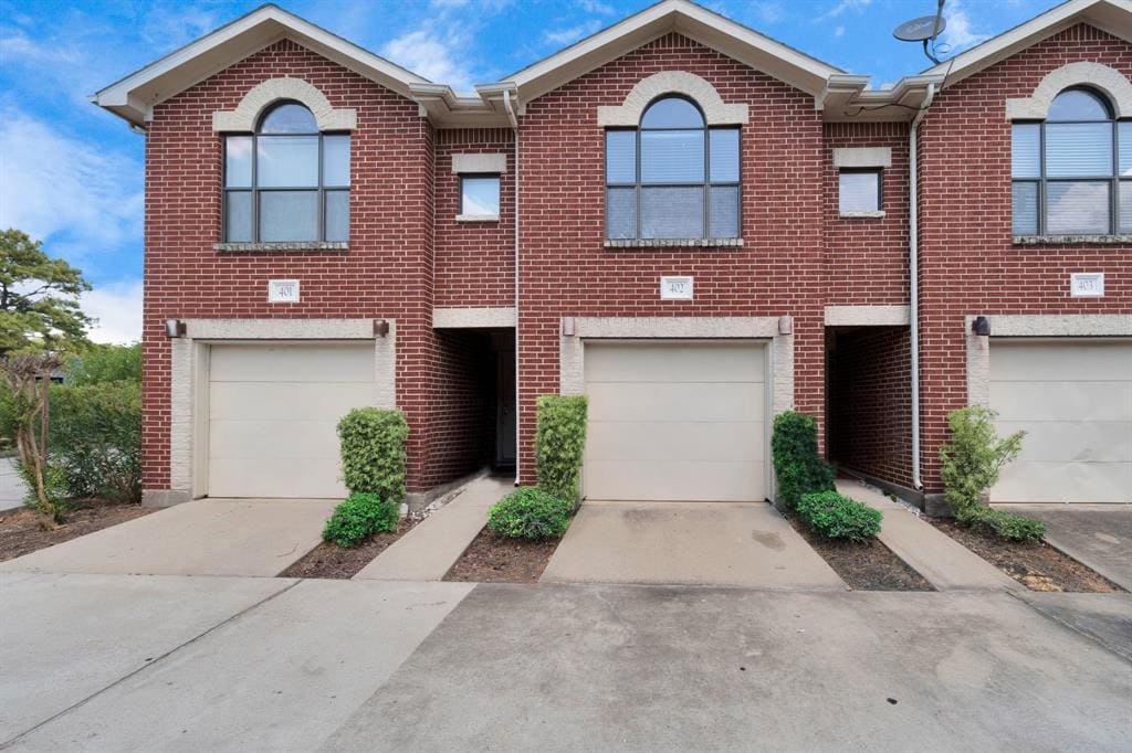 5941 S Loop E Unit 402, Houston, TX 77033 - Condo for Rent in Houston ...