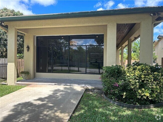 Estates of Lyons Gate Apartments for Rent - Coconut Creek, FL - 7 ...