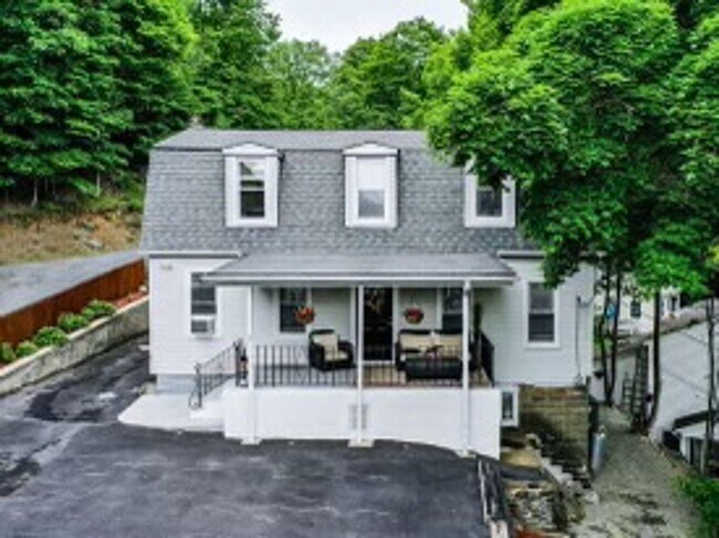 24 Krieger Rd, Fort Montgomery, NY 10922 - House Rental in Fort ...