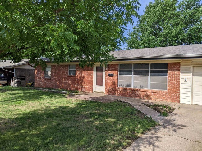 Yale OK Houses for Rent with Yard - 2 Homes | Apartments.com