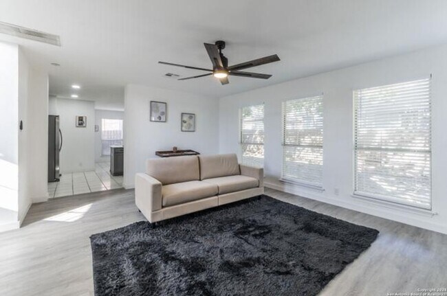 4823 Aspen View, San Antonio, TX 78217 - House Rental in San Antonio ...